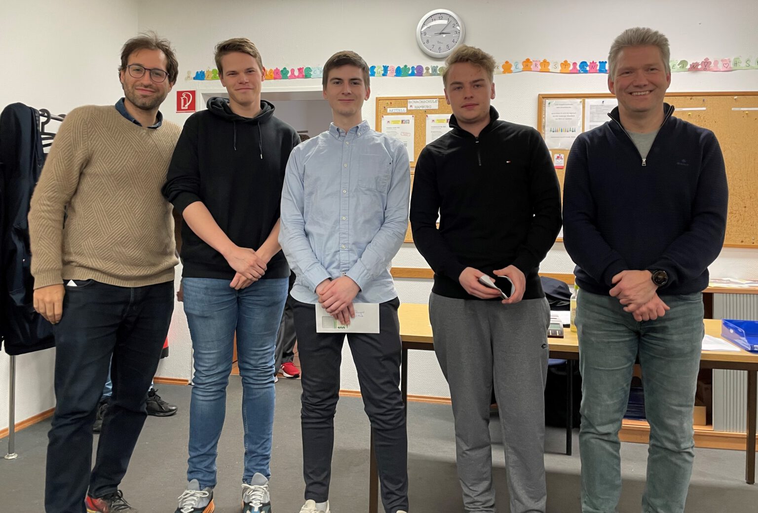 Weihnachtsopen 2022: Fabian Brinkmann mit Turniersieg! - Hamburger ...