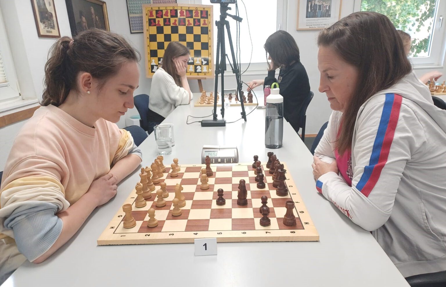 Hamburger Frauenmeisterschaften: Schnellschach und Blitz! - Hamburger ...